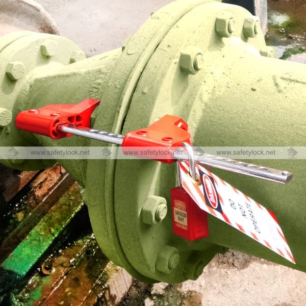 Medium Metallic Blind Flange Lockout Tagout Device | E-Square